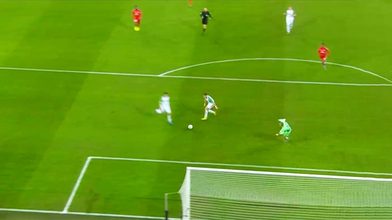 SHOCKING OPEN GOAL MISSES 😱 - YouTube