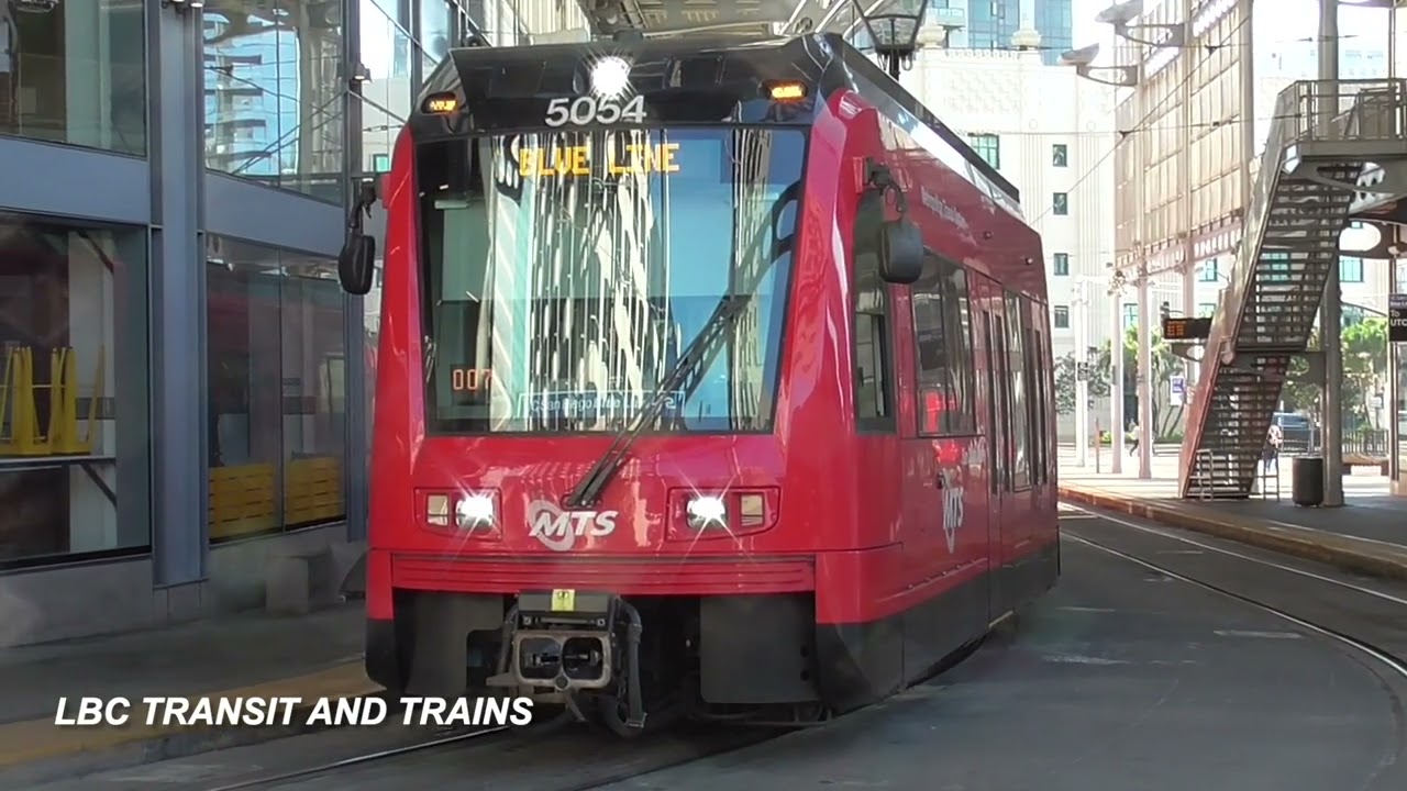 San Diego Blue Line Trolley at American Plaza - YouTube