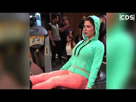 Kainaat Arora Hot BUTT Workout In Body Hugging Pants