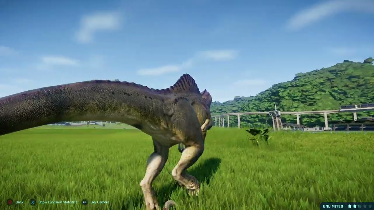 **Jurassic World Evolution: Spinoraptor vs Allosaurus** - YouTube