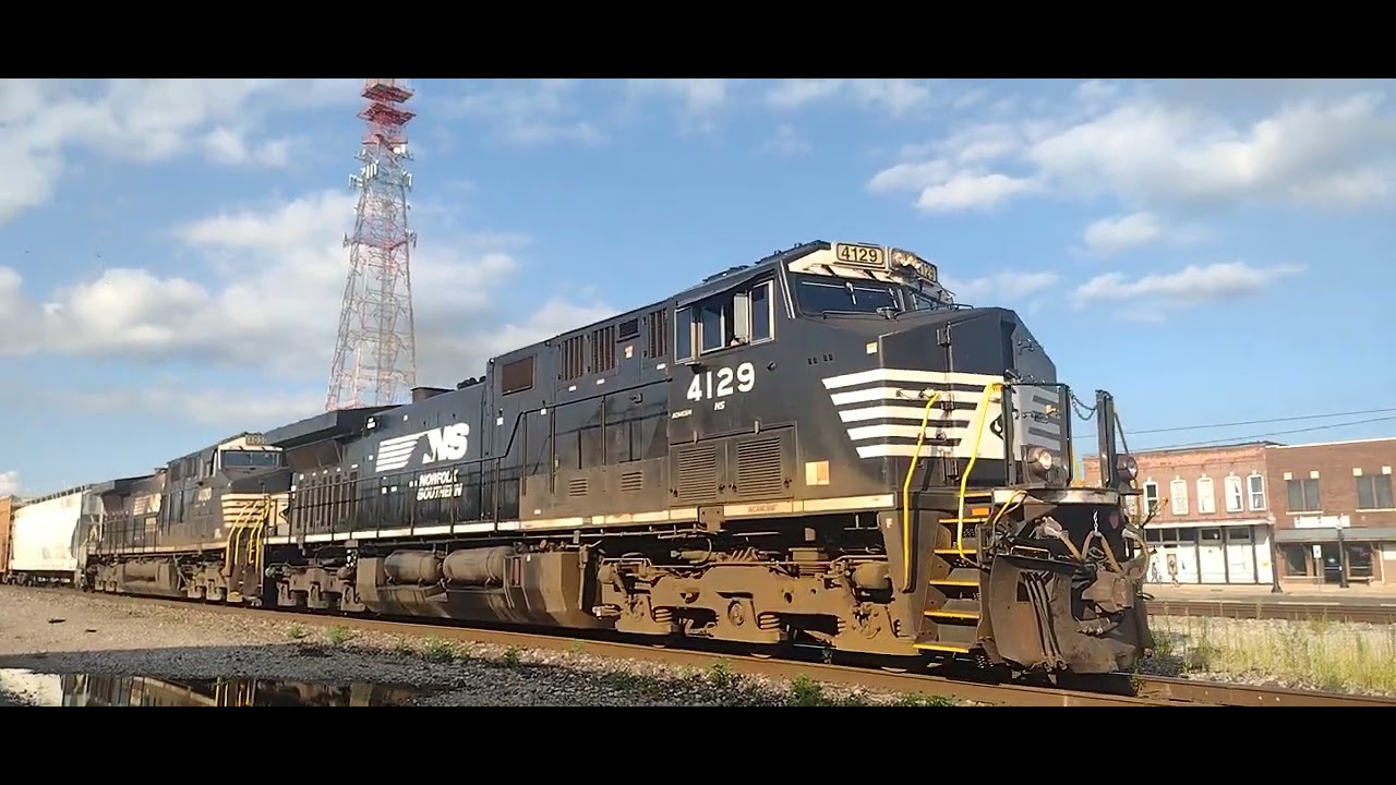 NS 4129 (SB) - YouTube