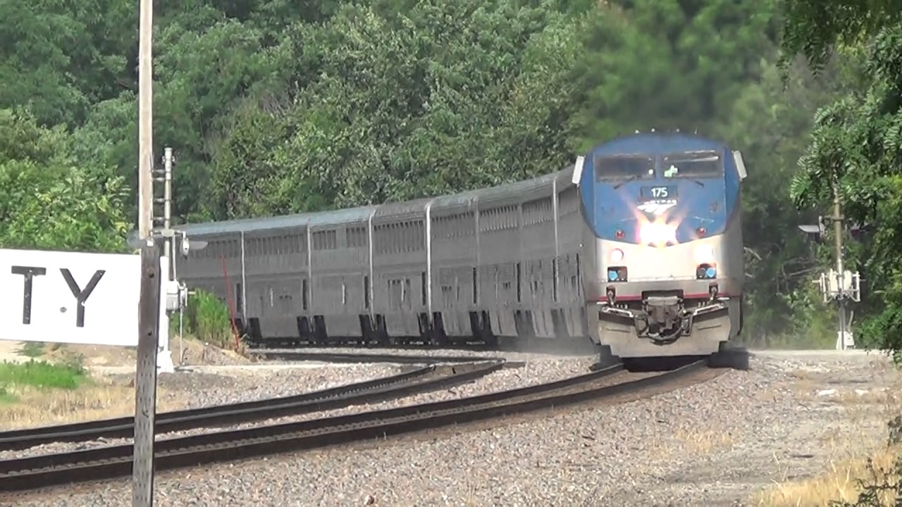 Thirteen-Minute-Late Amtrak on the Left Track - YouTube