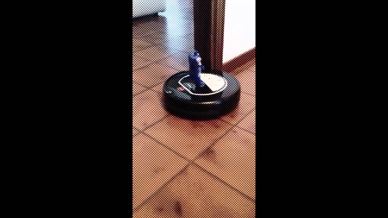 BATMAN Robo Cleaner - YouTube