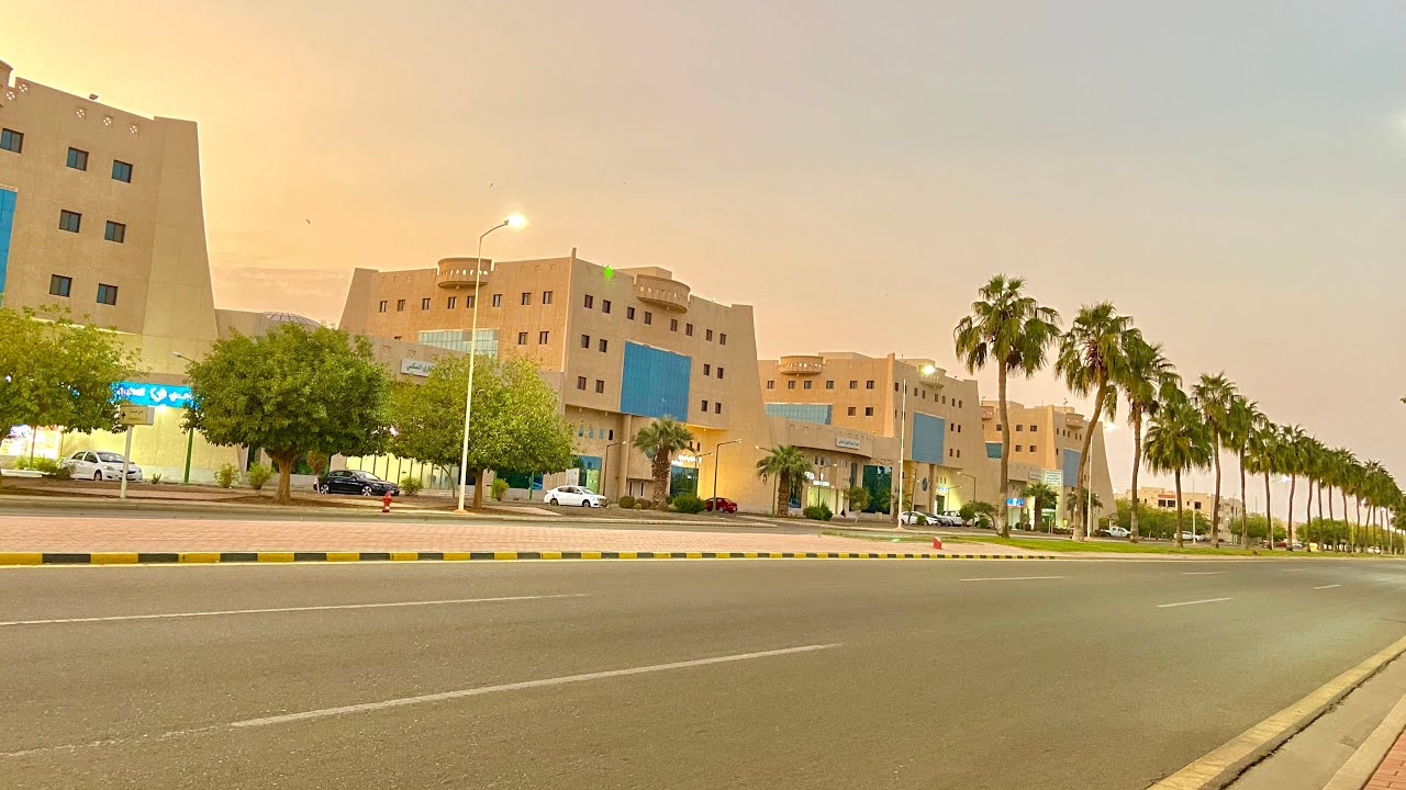 Clean and Walkable Yanbu RC | Tip Toe Travels - YouTube