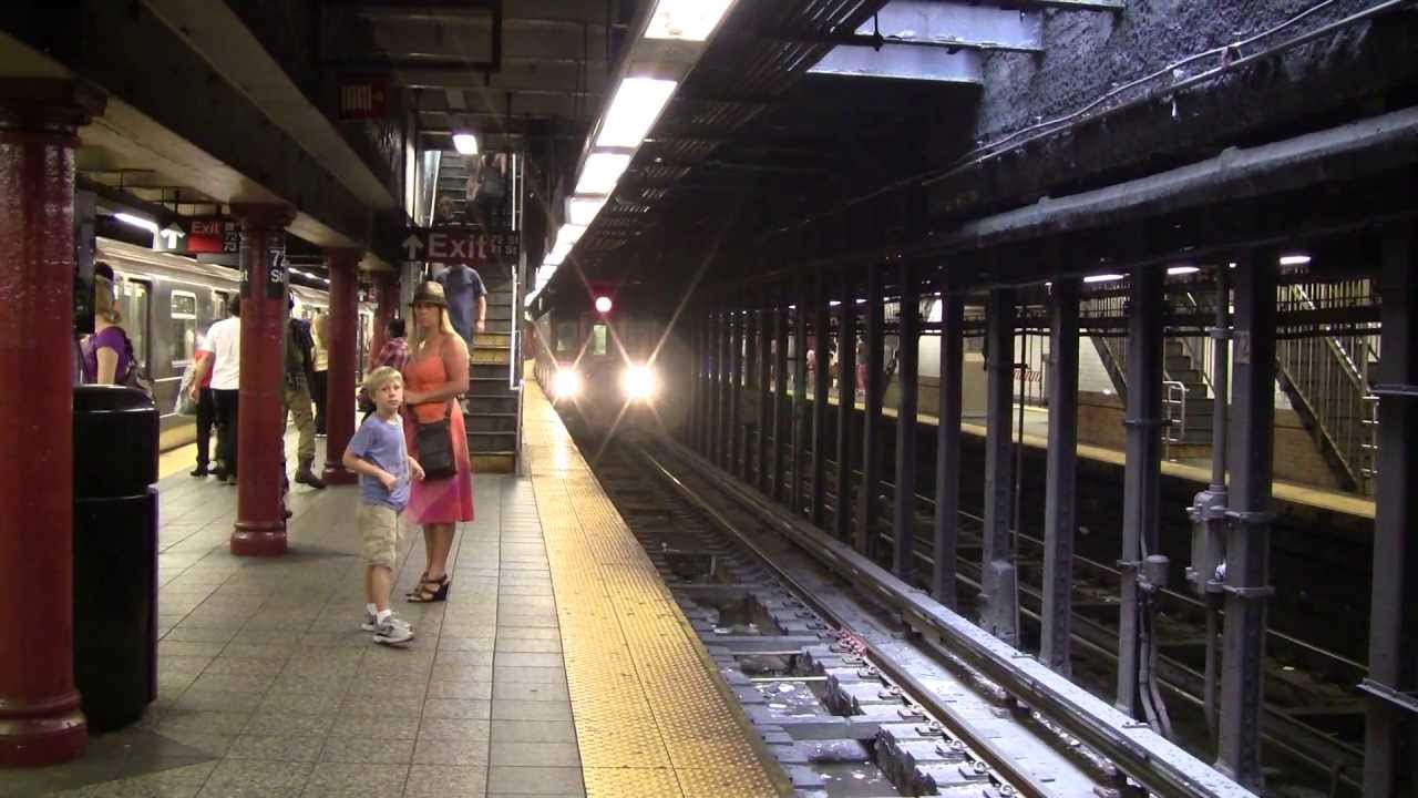 R142 2 Train Arriving At 72nd Street - YouTube