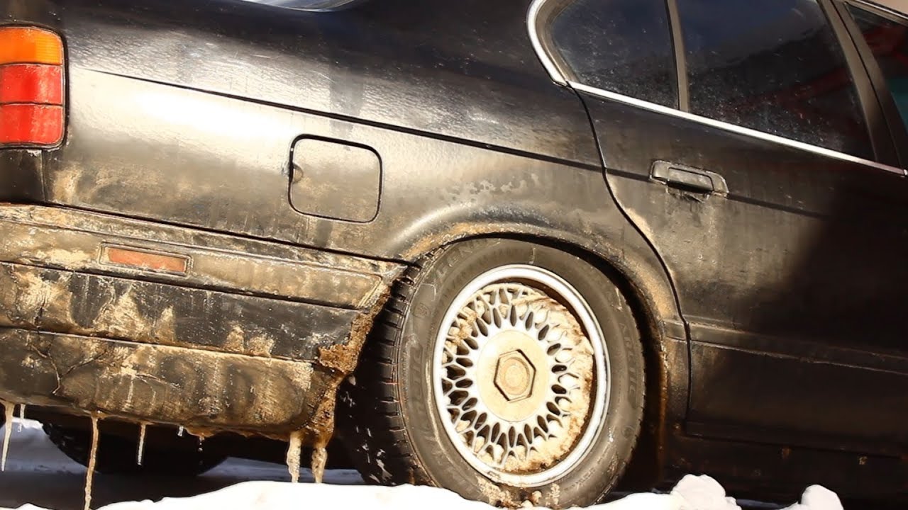 Fat Skids In The 540I - YouTube