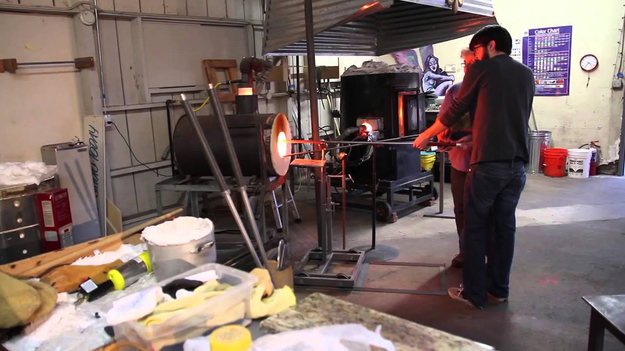 Girl Glass Studio - YouTube