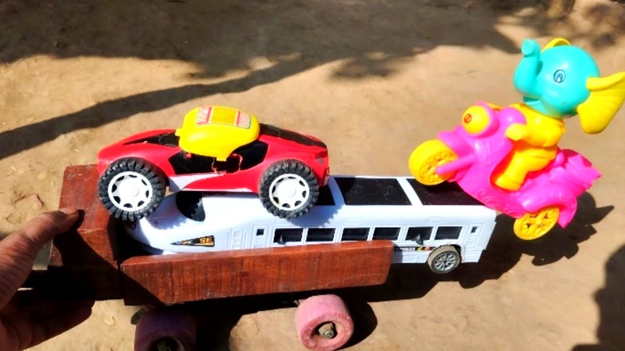 train gadi toy hathi car 🚗 k video / khilauna wala cartoon video /# ...