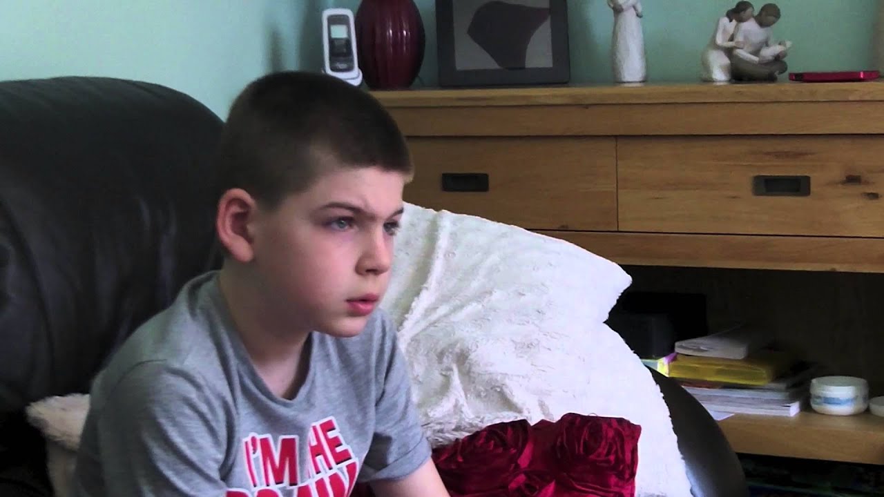 Minecraft- our kids are addicted - YouTube