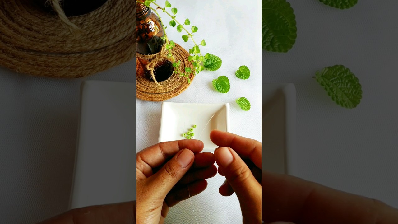 How to make daisy flower - YouTube