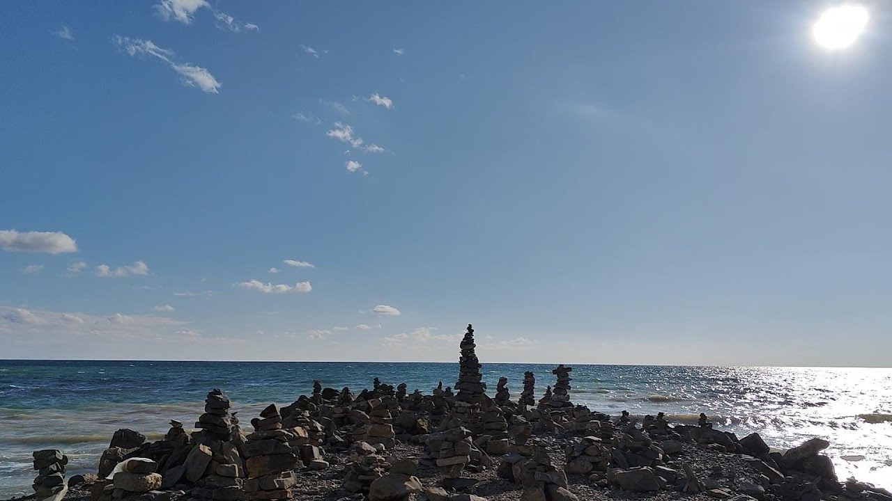 The Sea in Spring: Beautiful Marine Landscape with Waves and Sun ...
