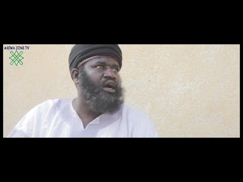 MUSHA DARIYA KALLI MAI SANA'A MALAMIN MAKARANTAR ALLO YANA KARATU - YouTube