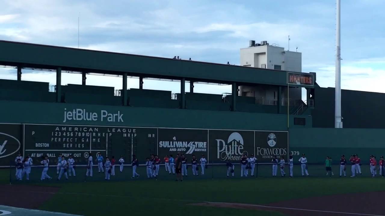 Fireworks for 11u Home Run Derby Champ: Perfect Game Easton XL1 - YouTube