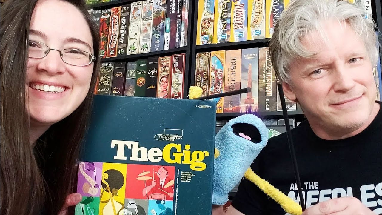 All the Games with Steph: The Gig - YouTube