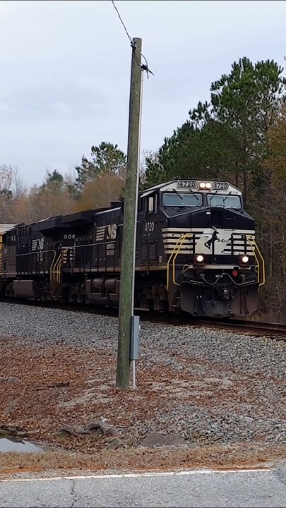 NS 191 Manifest Train Departs Augusta Ga - YouTube