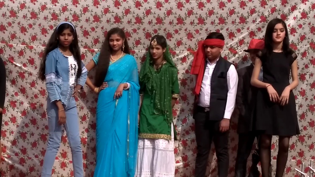FASHION SHOW RAMP WALK(1) - YouTube