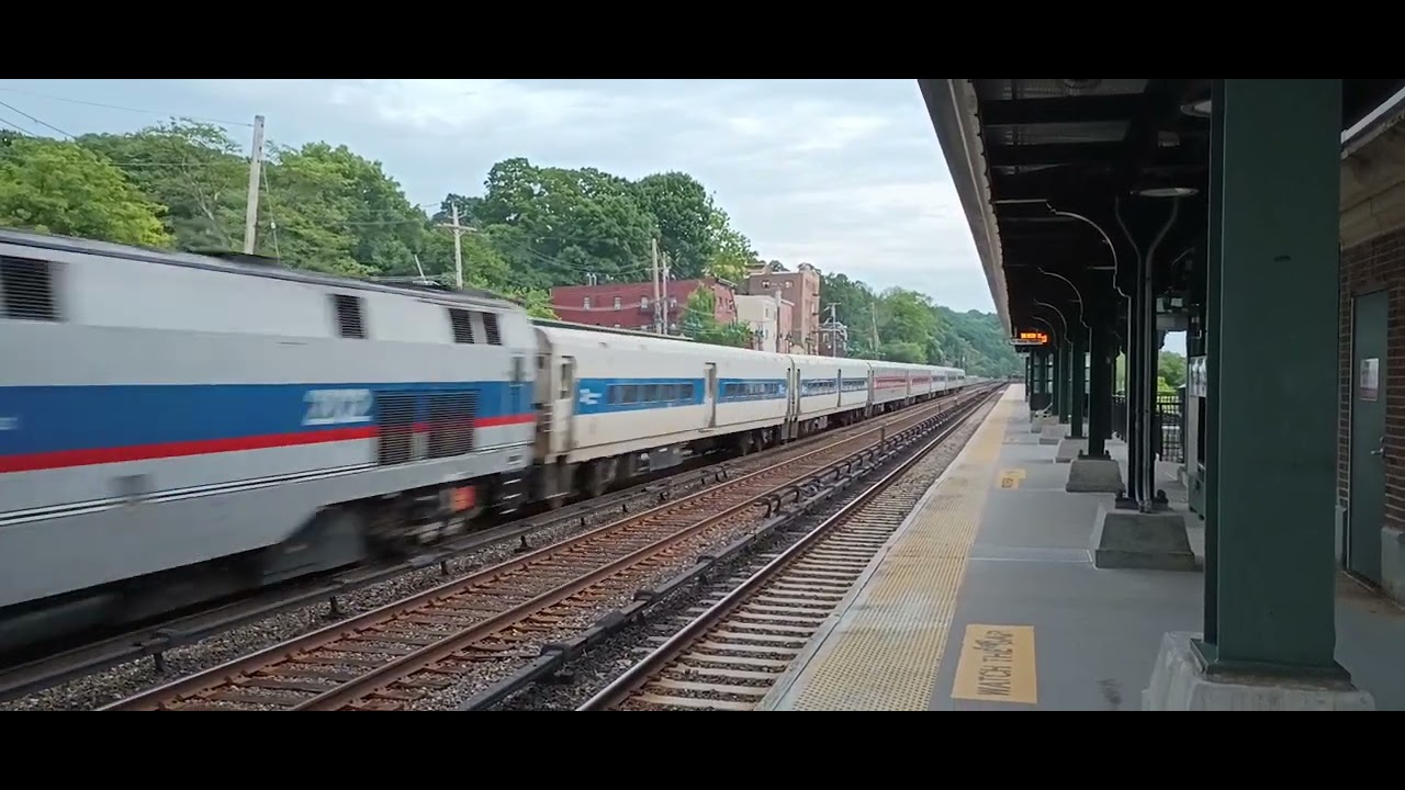 Hastings on Hudson, NY up-close - MNR express train, June 5, 2024 2 ...