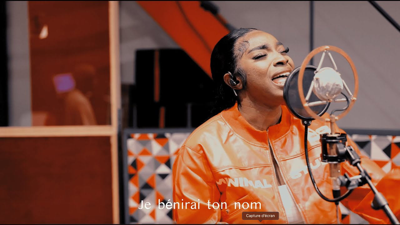 Emmanuelle André - Béni soit le nom (Live Recording) - YouTube