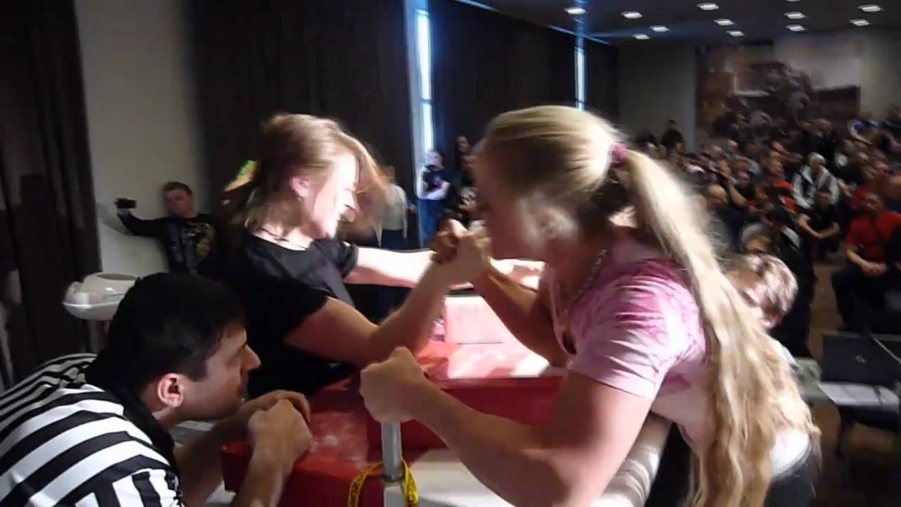 Golden Arm 2011 Final Women -70kg Right - YouTube