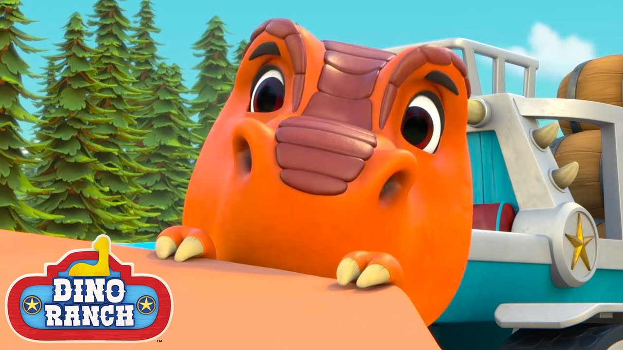 A Scared T-Rex! | Dino Ranch - YouTube
