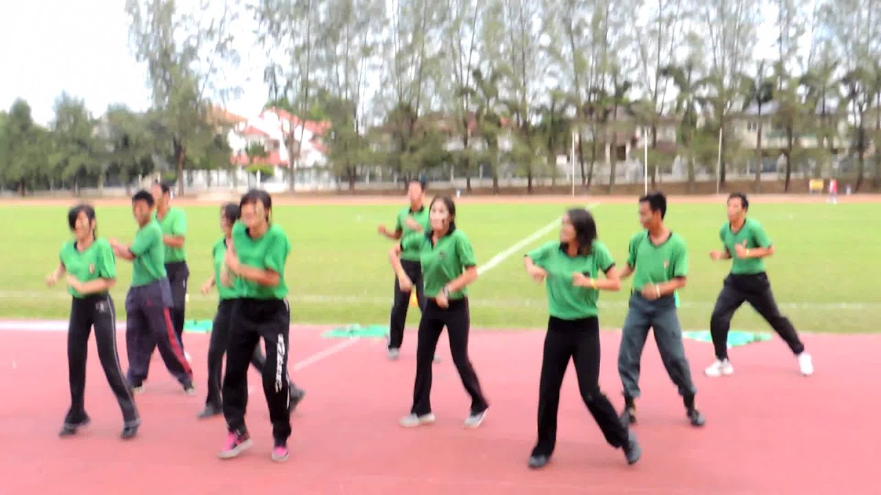 SMK SS17 Formasi Rumah Hijau 12' - YouTube