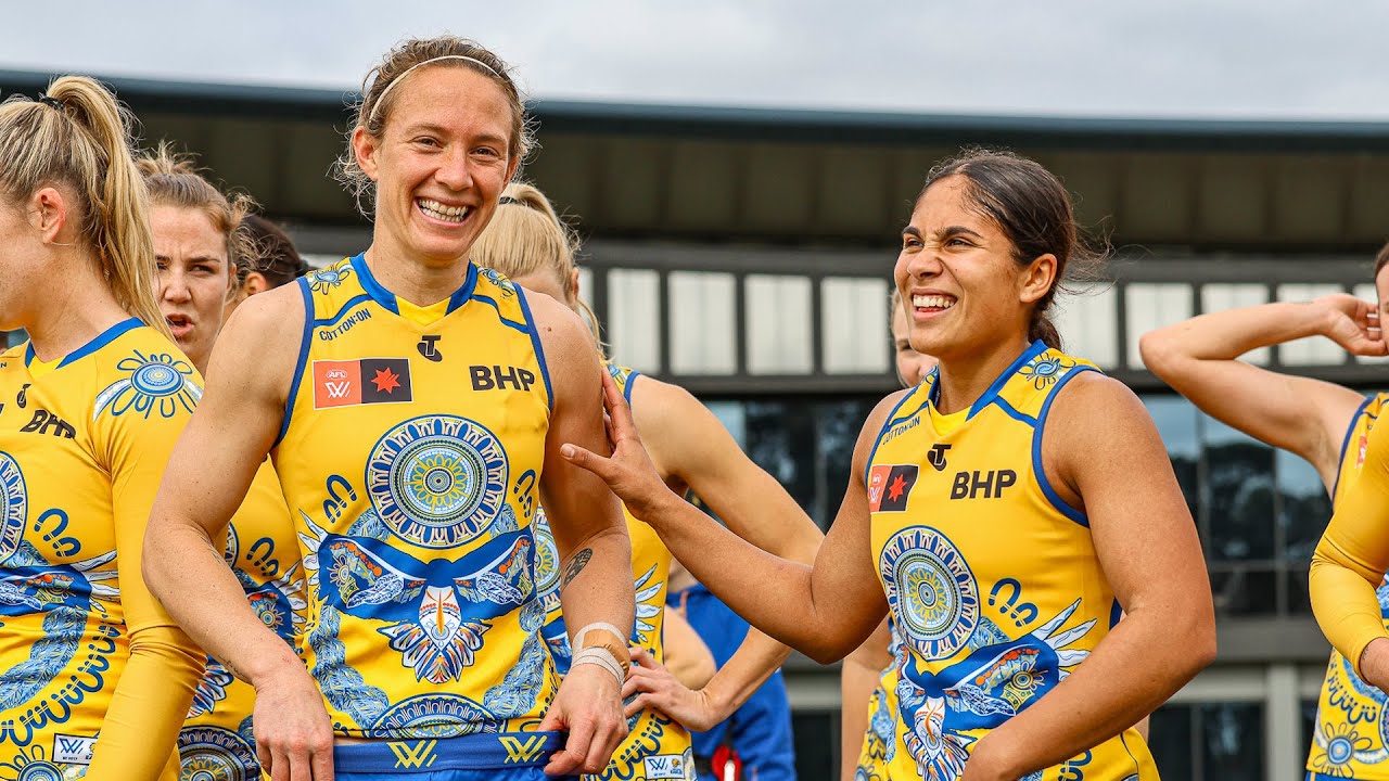 Swanson celebrates 50 games - YouTube