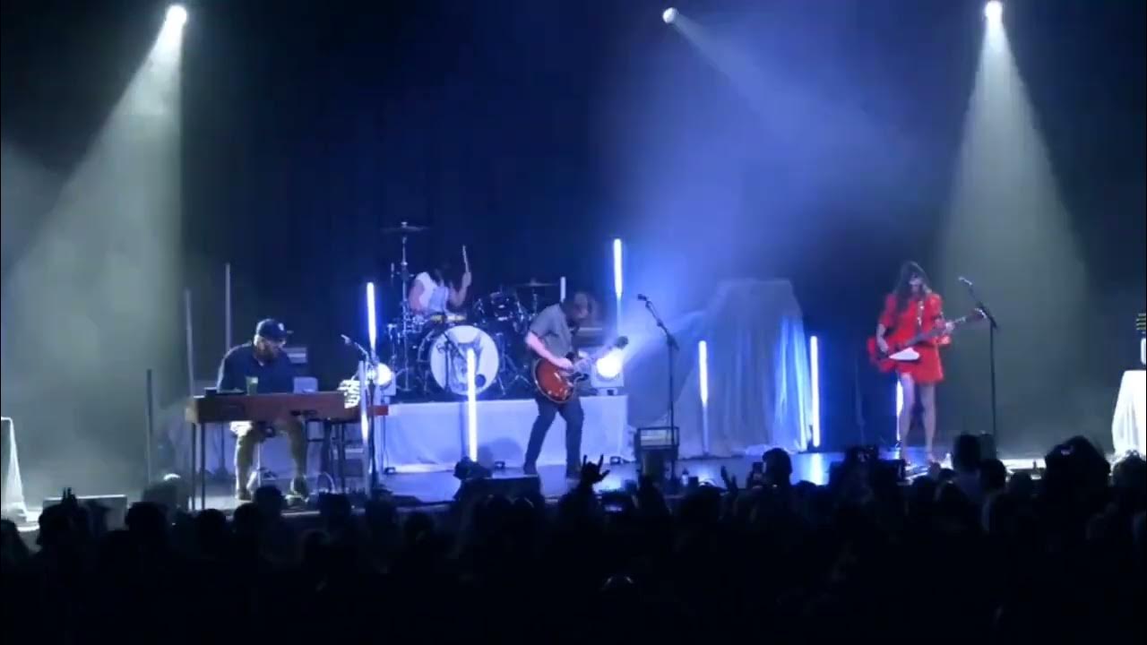 Silversun Pickups - "The Royal We" Live in Philadelphia, PA - Nov. 9th, 2022 - YouTube