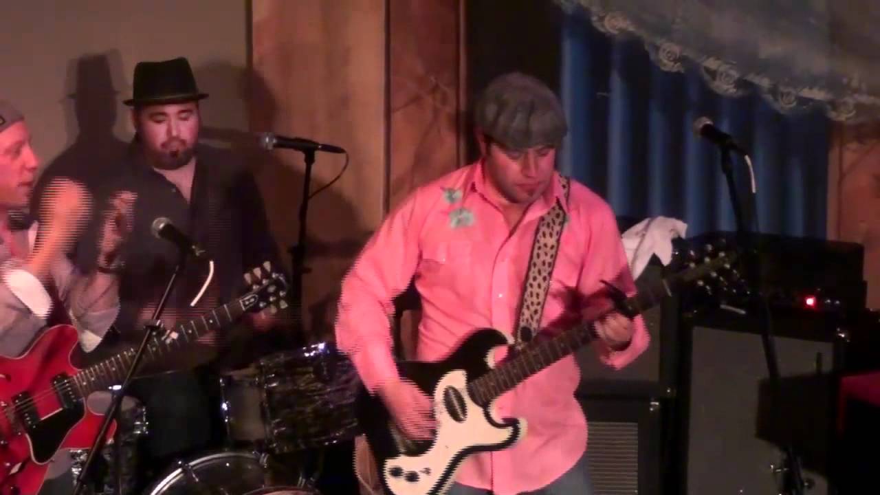 MonkeyJunk; Santa Bring My Baby Back to Me (Elvis Presley, Aaron ...