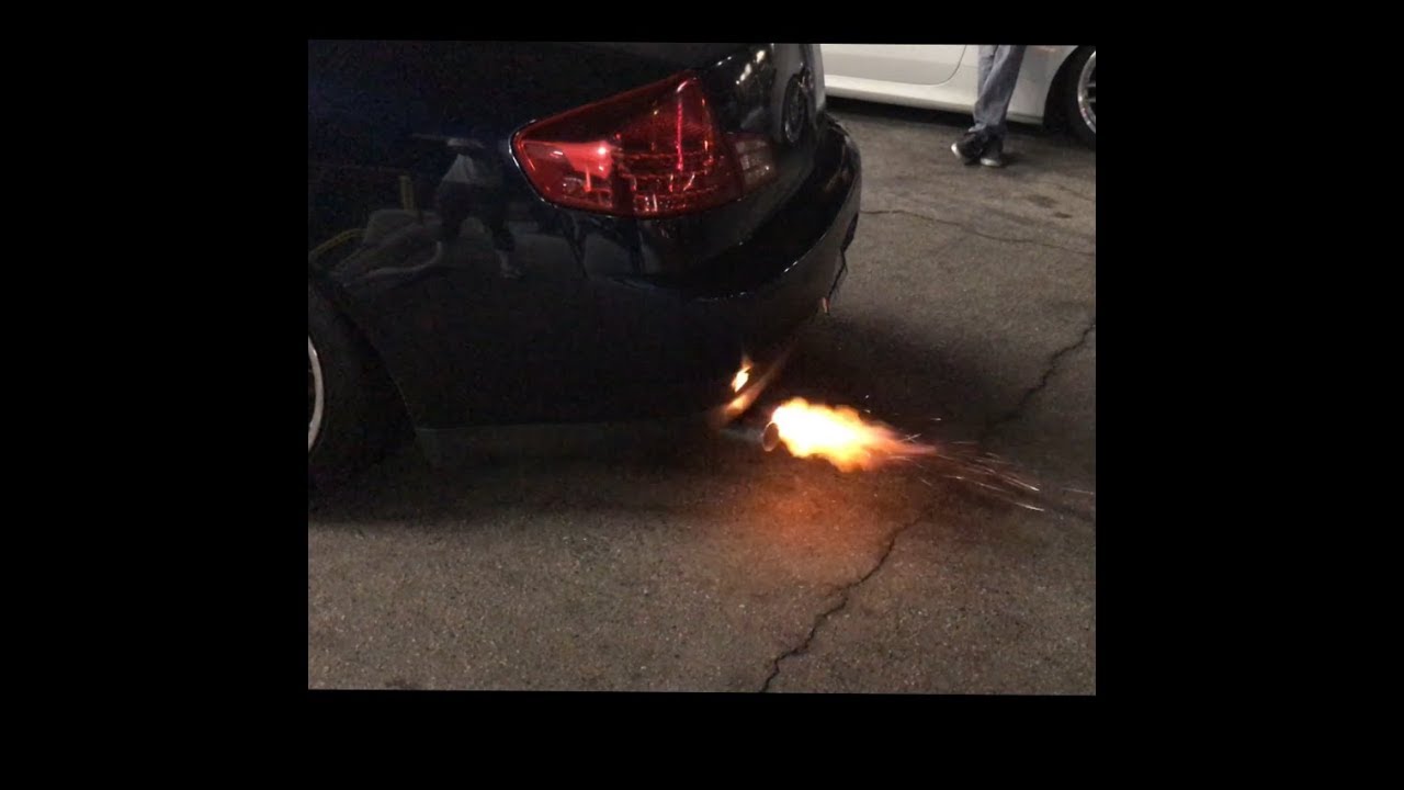 HOW TO SHOOT FLAMES!! G35!! - YouTube