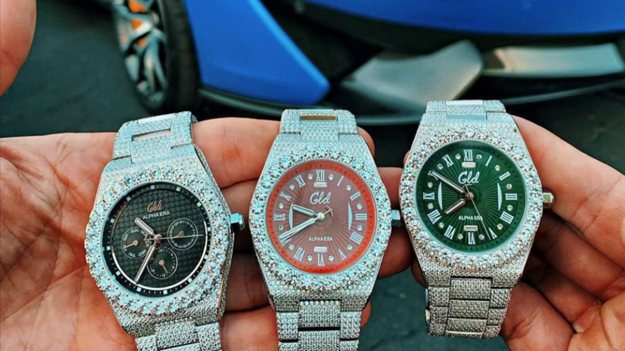 Shop gld iced out reloj - YouTube