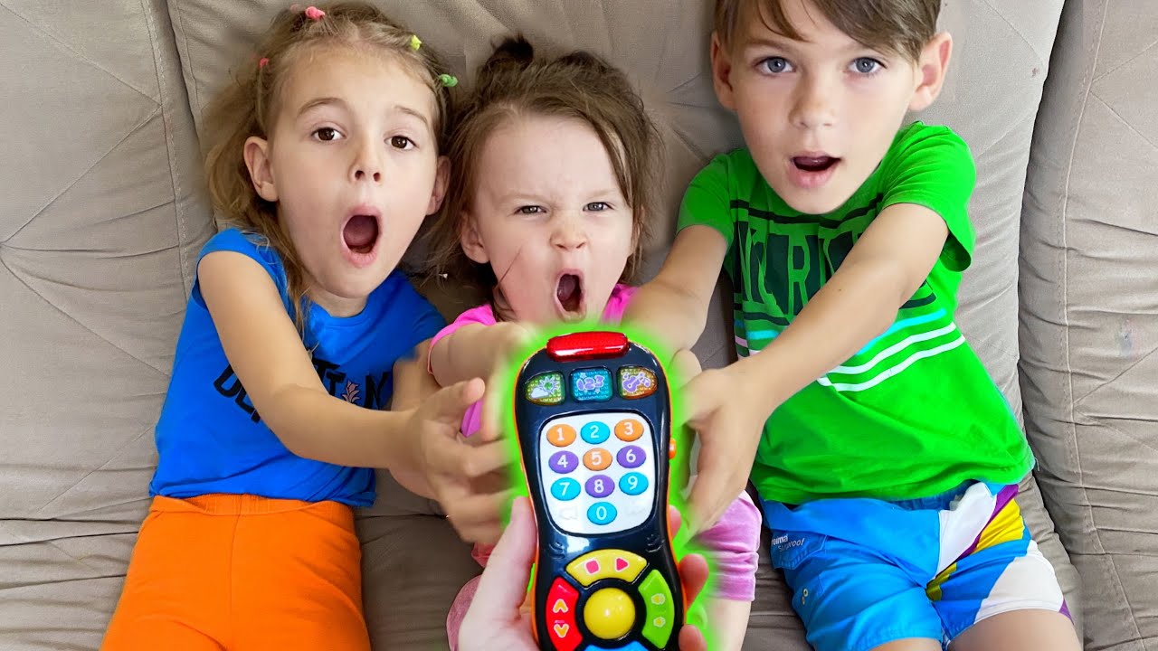 Five Kids Clicker Song + more Children's Songs and Videos - YouTube