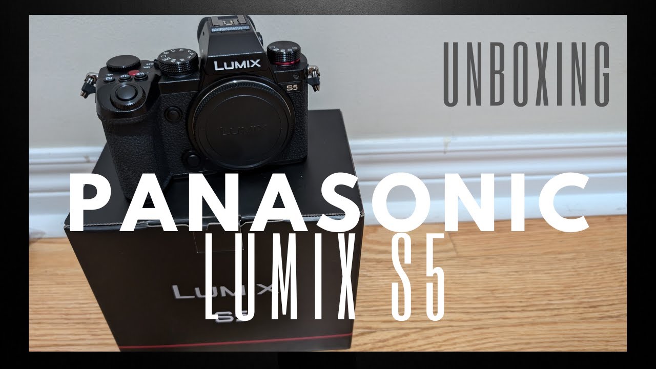Panasonic Lumix S5 unboxing - YouTube