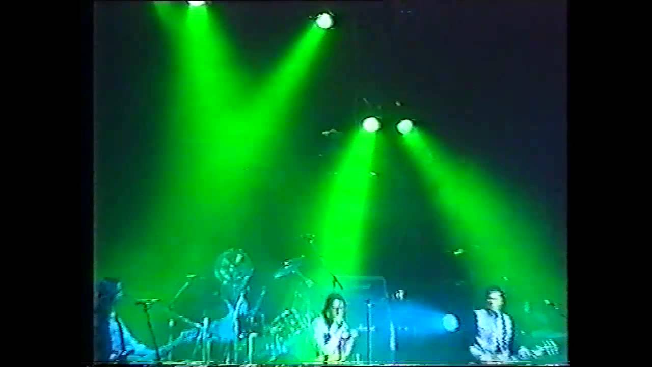 Ian Rixon in Heymania - YouTube