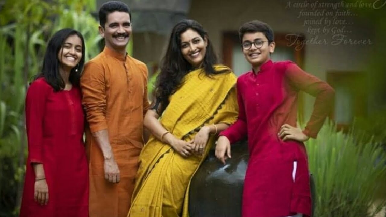 IPS Vishwas Nangare PATIL With Family !! Vishwas Nangare PATIL - YouTube