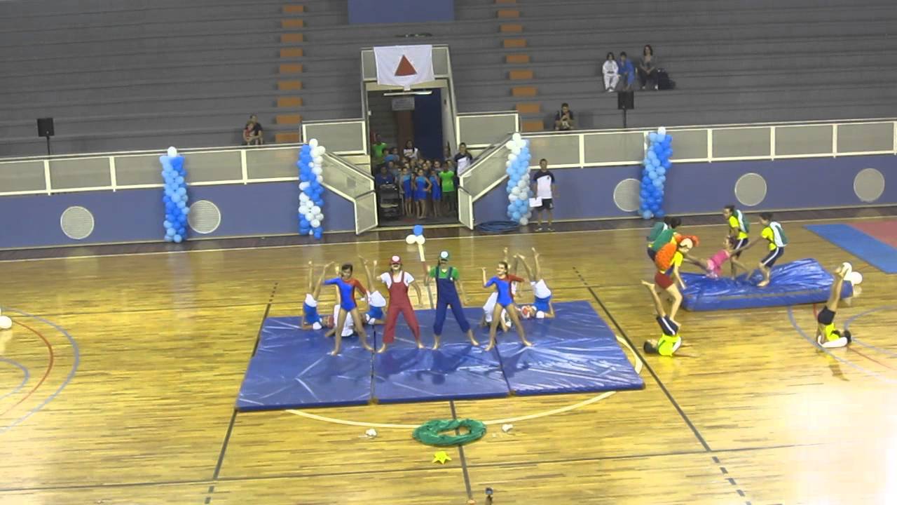 Super Mario Bros Ginástica CSA 2014 - YouTube