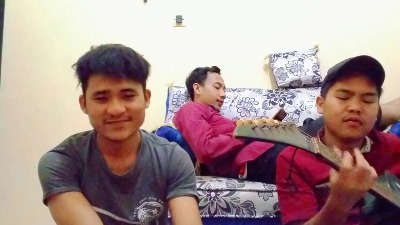 Kehilangan cover deri setiawan & budi saputra - YouTube