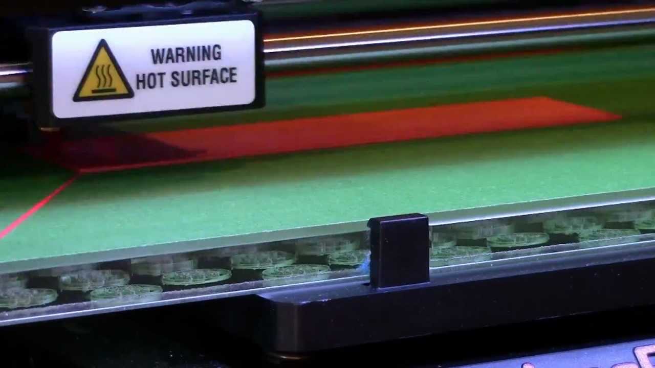 3D-Print Time Lapse: Mold Busters Logo - YouTube