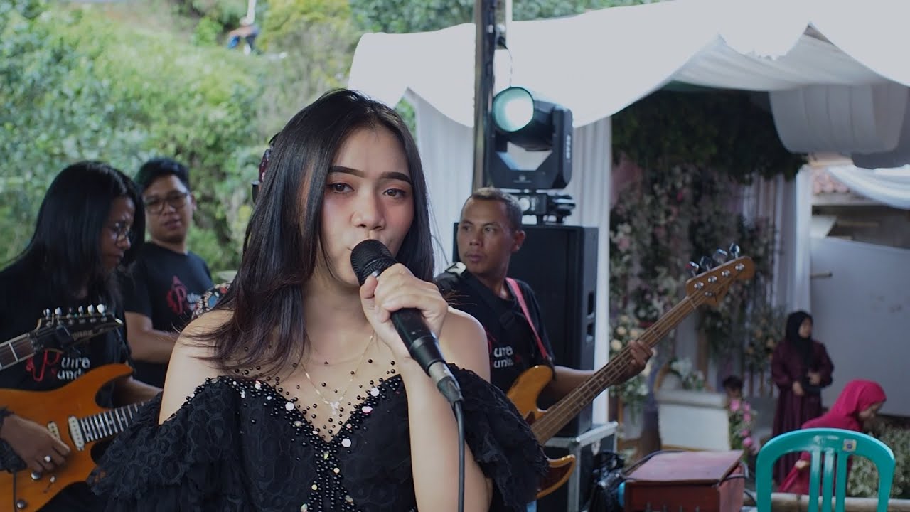 IRA ARNETA 2 RASA PUTRA SUNDA SAWAWA - YouTube