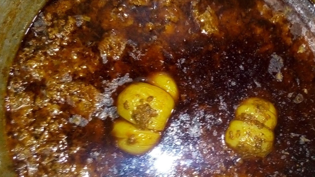 Sauce feuille de manioc a la pâte d'arachide Mafé haco bantara Mborokhé ...