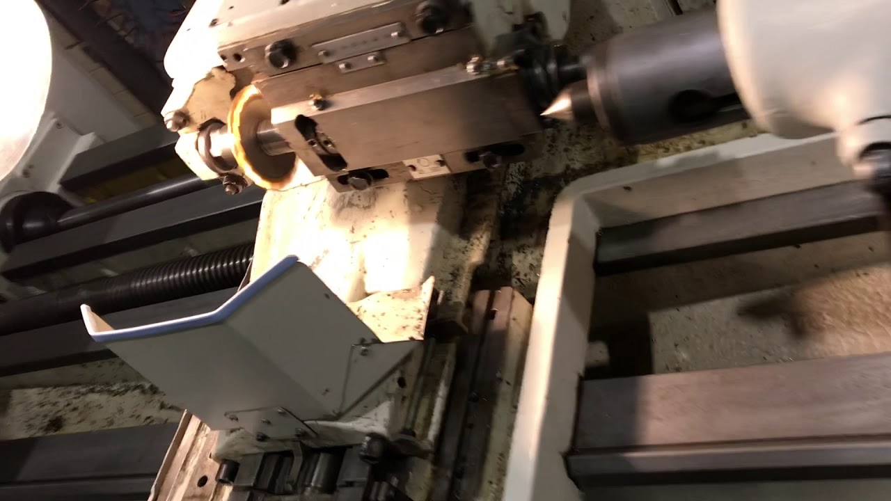 Wmw Heckert GFLV 1250 Horizontal gear hobbing manual machine - YouTube