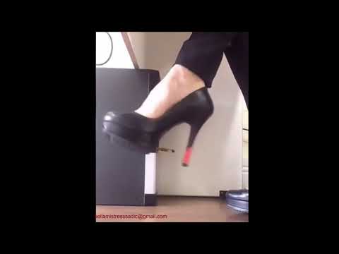 Shoeplay high heels pumps from Schutz, pumpets, high arches, the best mature feet and soles.