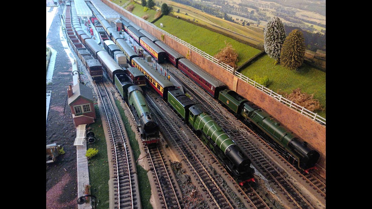 Adding a new line to my loft model railway - YouTube