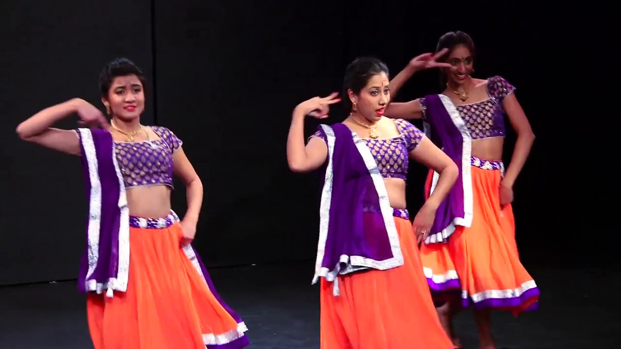 Chalak Chalak, Chikni Chameli - YouTube