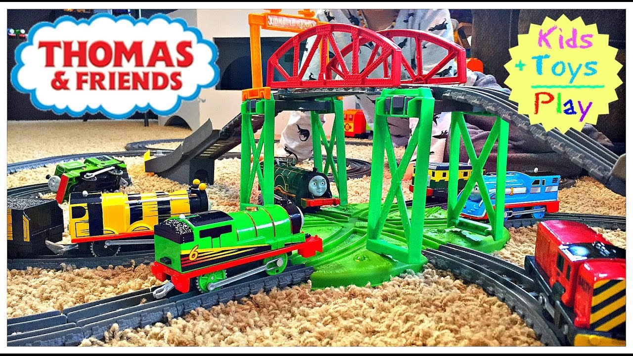 Thomas and Friends Accidents Will Happen Trackmaster Thomas Train Crash ...