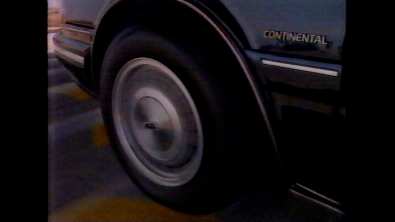 Ford Lincoln Continental Car Commercial (1988) - YouTube