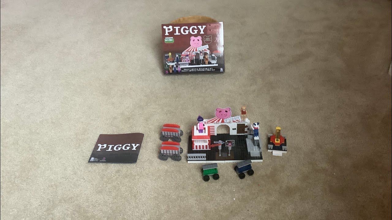 How I made the Piggy carnival Lego set. It took about 2 to 4 hours, but ...