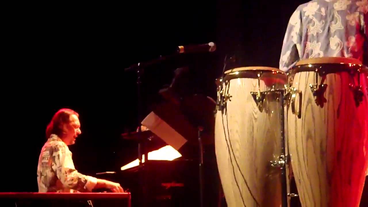 William Cepeda@Paris Francia - YouTube