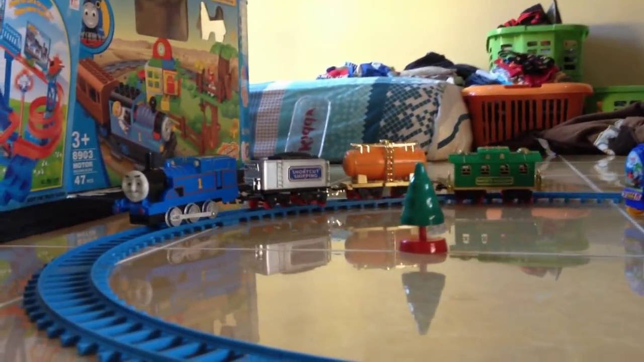 Tomis train : Unboxing , Preview thomis big family player world and ...