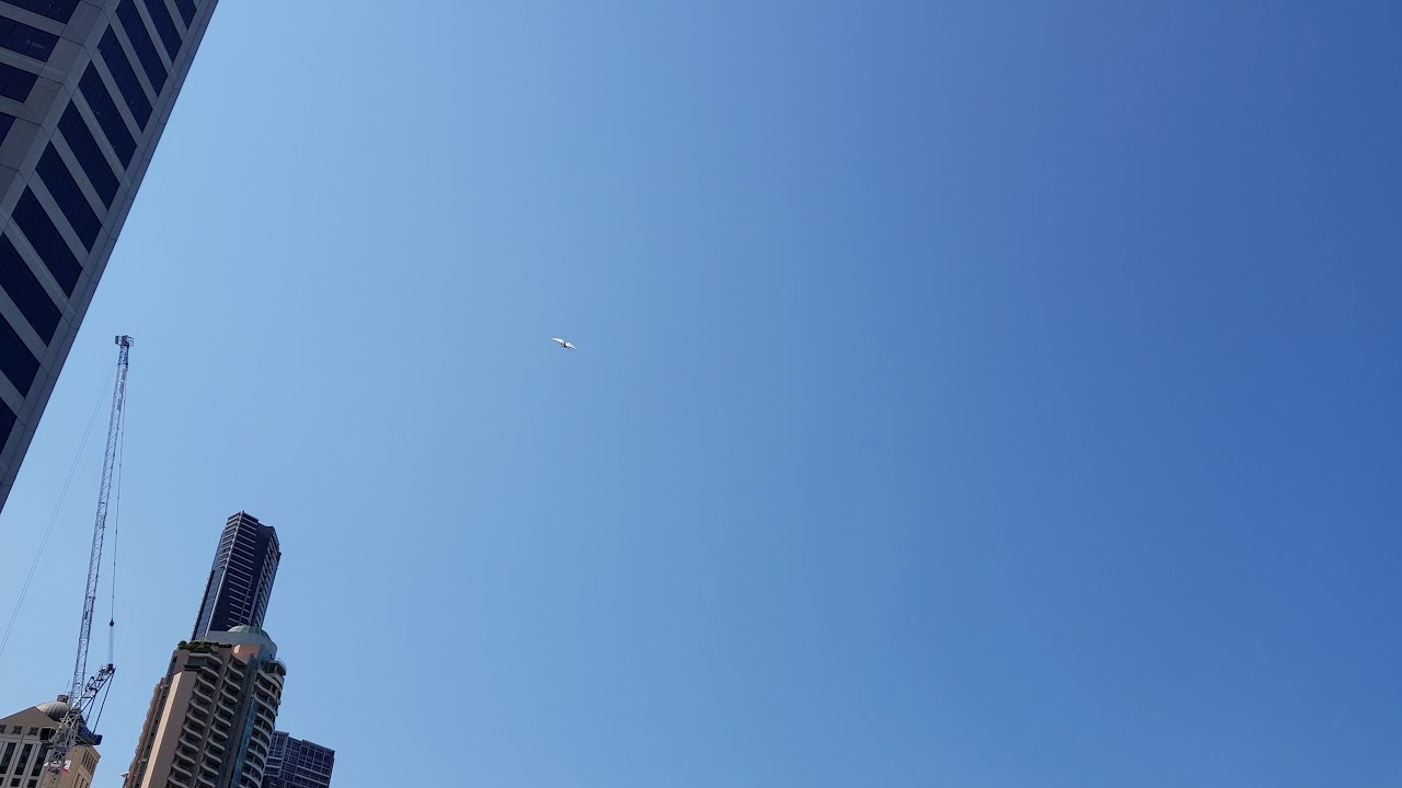 Brisbane River Fire - Fighter Jet Plane - YouTube