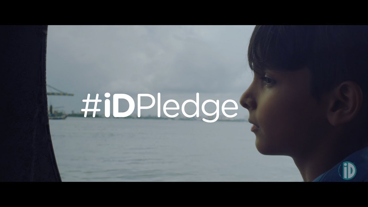 #iDPledge - iD Independence Day - YouTube